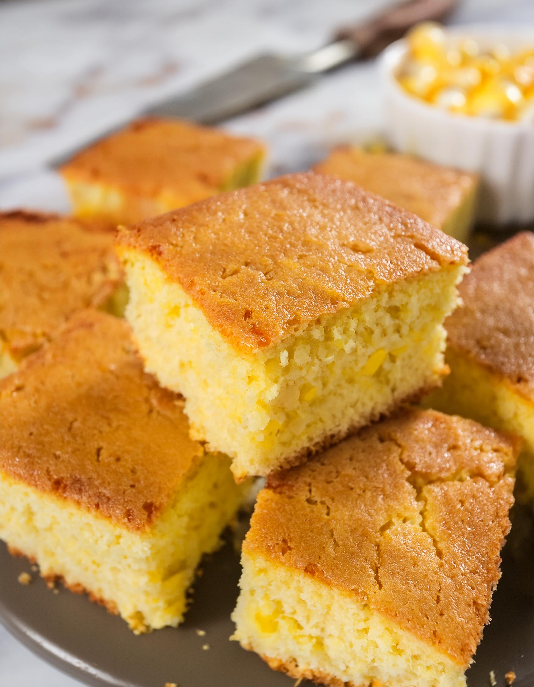 Cornbread with Creamed Corn
